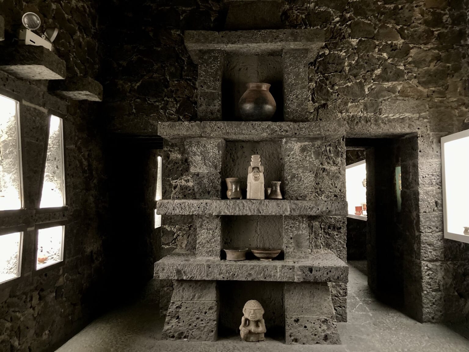 フリーダ・カーロとディエゴ・リベラ メキシコシティの2人の足跡 - NewSphere | Signpost