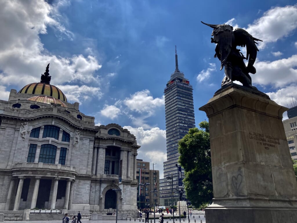 フリーダ・カーロとディエゴ・リベラ メキシコシティの2人の足跡 - NewSphere | Signpost