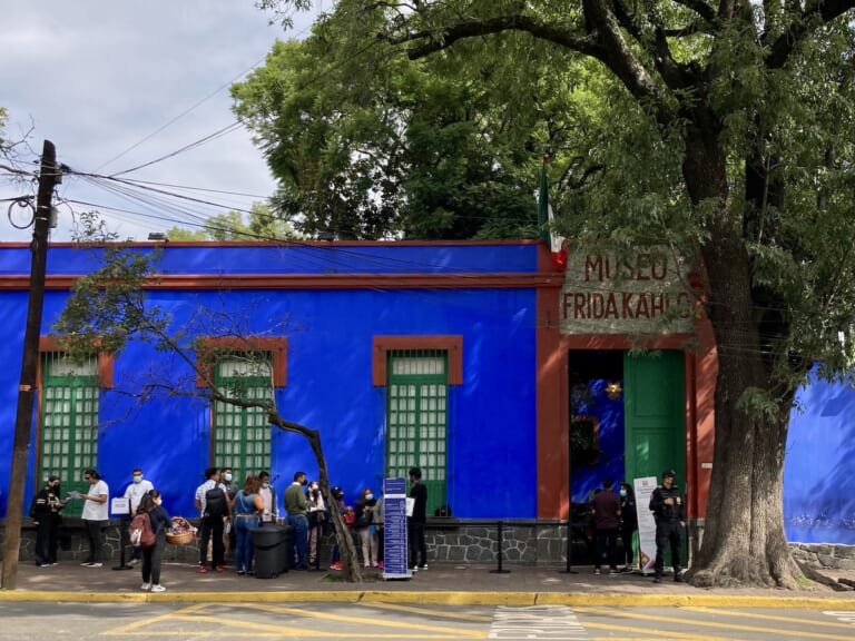 フリーダ・カーロとディエゴ・リベラ メキシコシティの2人の足跡 - NewSphere | Signpost