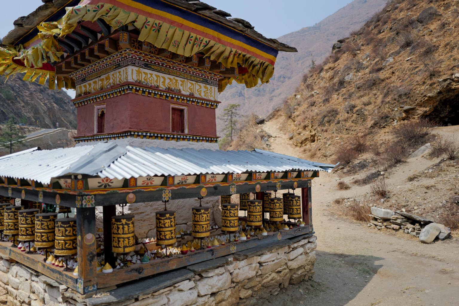 雪景色のブータンで出会うタクツァン僧院 豚大根ファグシャバのレシピ - NewSphere | Signpost